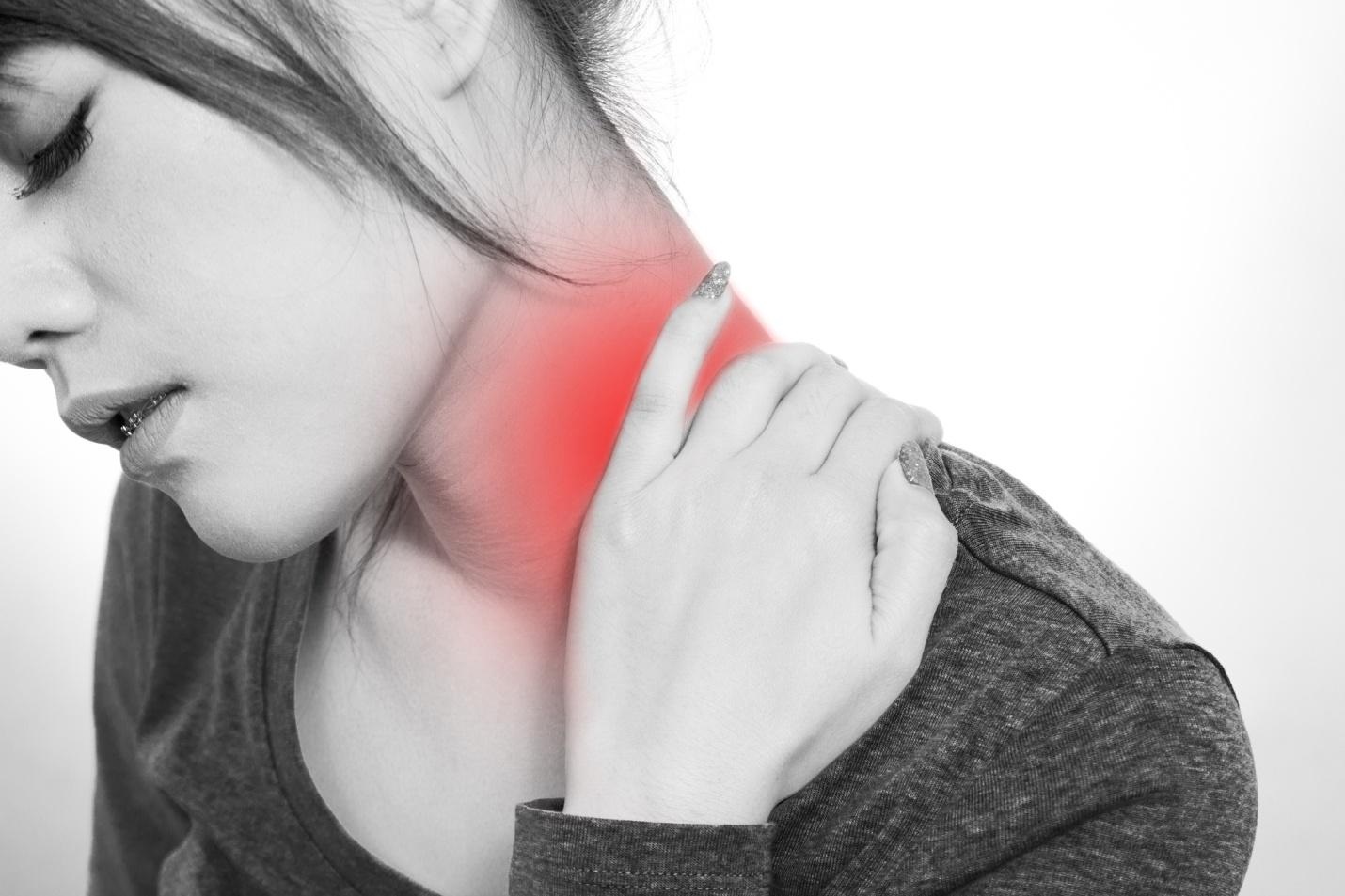 5 Common Causes of Neck Pain - Celebrity Surgery